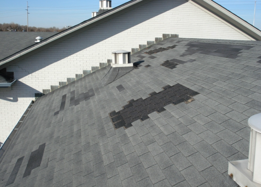 Evaluating Shingle Bonding – InterNACHI Inspection Narrative Library